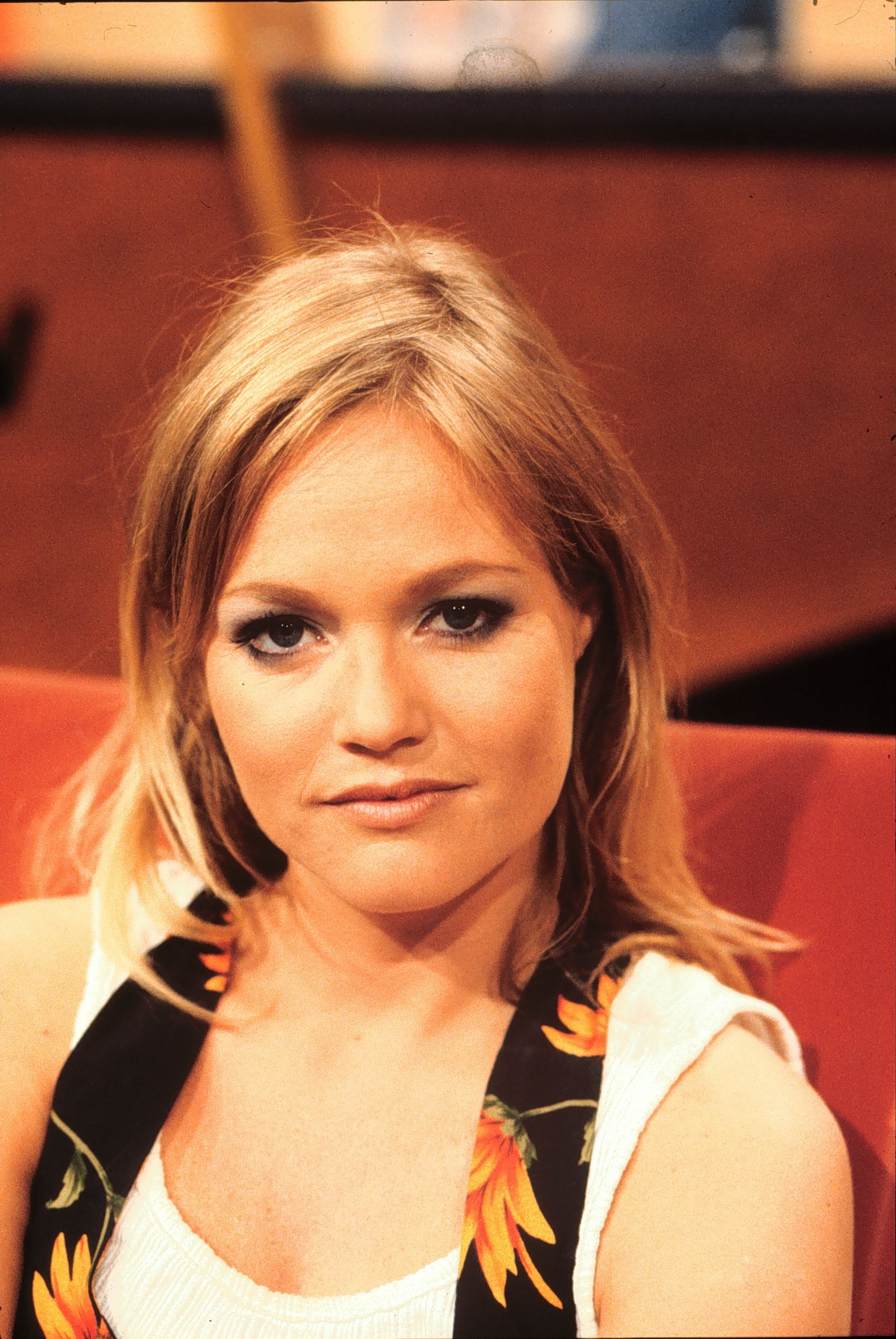 Zo ziet de 15-jarige zoon van Guusje Nederhorst er nu uit | Marie Claire