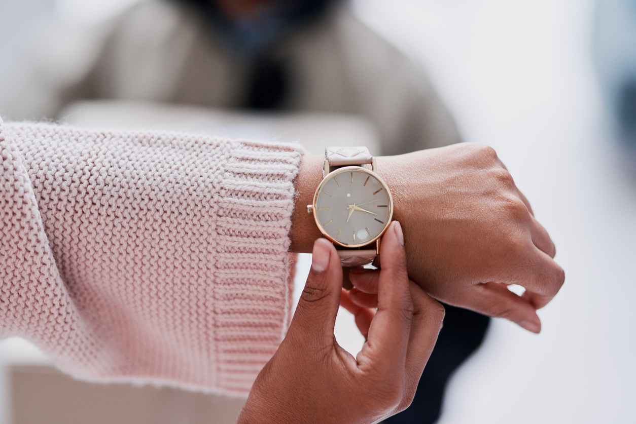 Waarom een horloge in winkels altijd op hetzelfde tijdstip staat ...